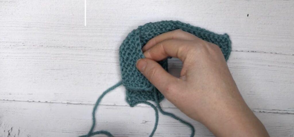 Gratis strikkeoppskrift: Enkle babysokker for nybegynnere